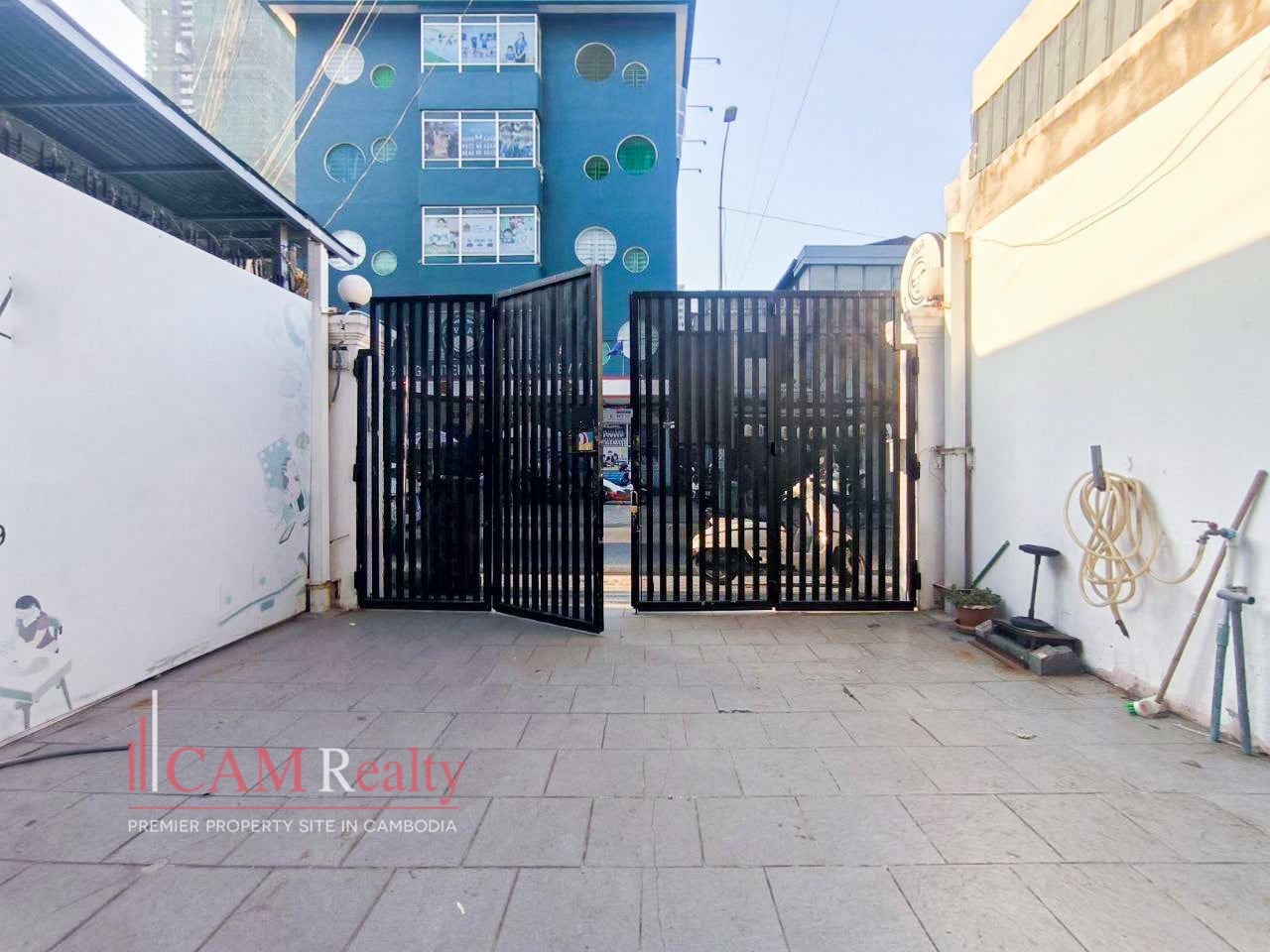 Retail Space For Rent in BKK1
